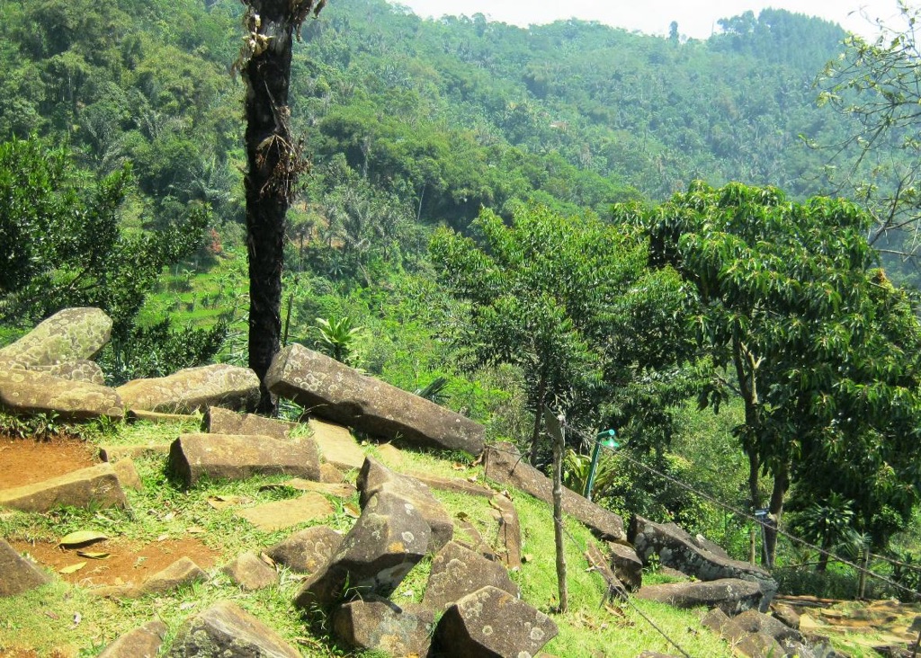 Gunung Padang: Indonesia's Mysterious Megalithic Pyramid