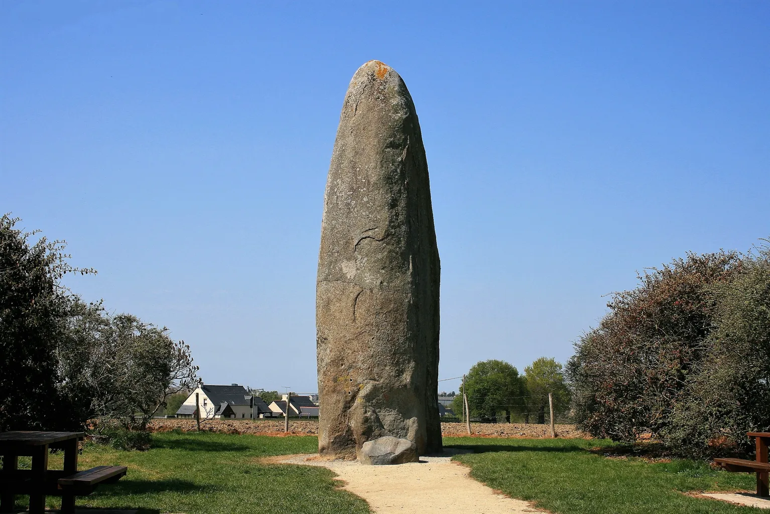 Menhir de Champ-Dolent | The Brain Chamber