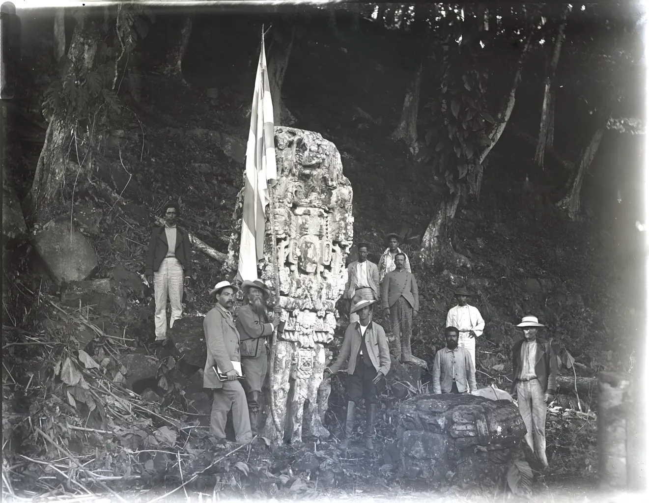 Alfred Percival Maudslay's Archaeological Expedition to Copán (1890-1891)